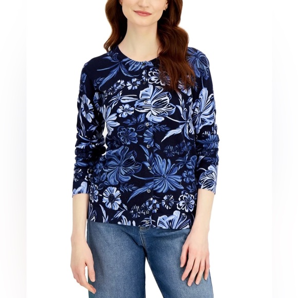 Karen Scott | Tops | Mnwt 2999karen Scott Malibu Escape Floral ...